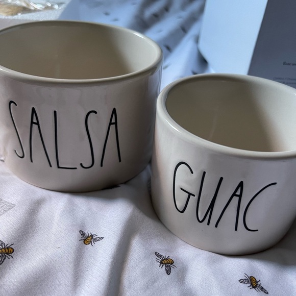 Rae Dunn | Kitchen | Rae Dunn Artisan Collection By Magentasalsa Guac ...